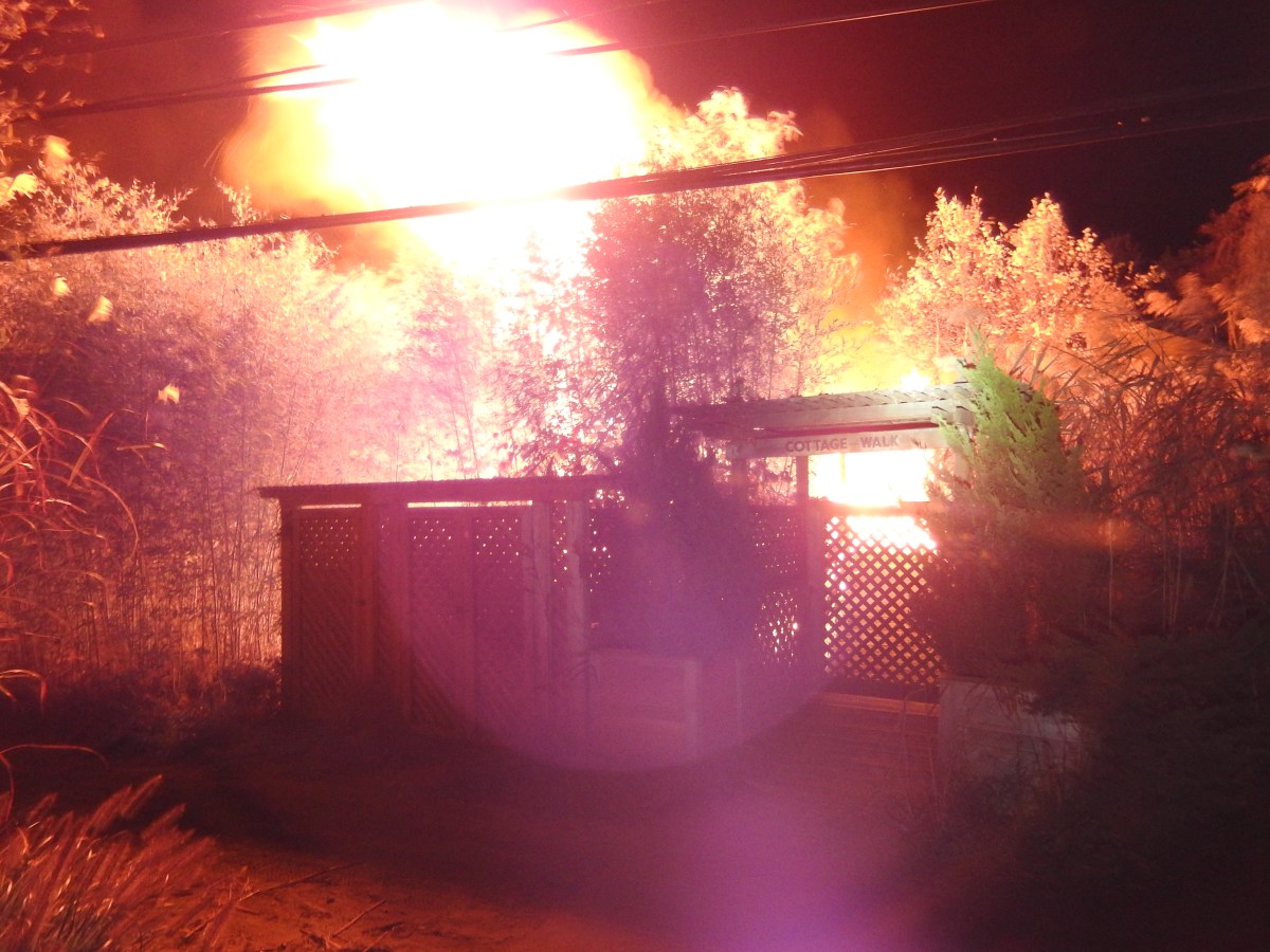 Two Houses Involved in Sunday Morning Fire Island Pines Fire » Fire Island News & Great South ...